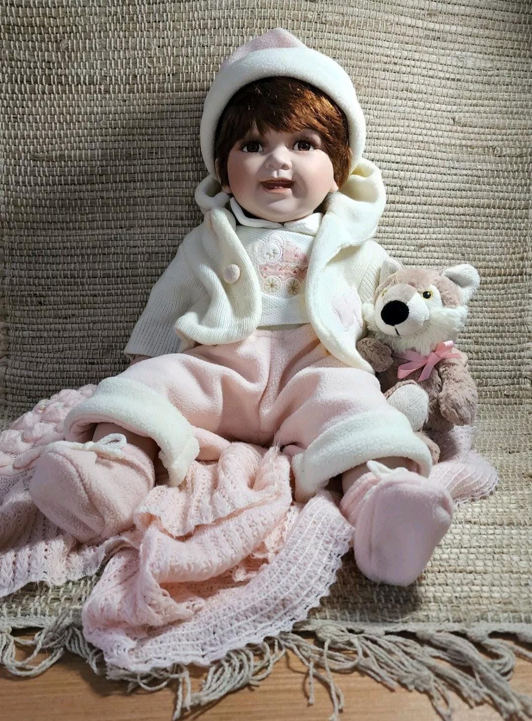 Royal Cathay 22" Soft Body Porcelain Baby Doll Mindy Vintage Orlon Crib ...
