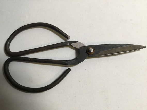 Vintage pruning shears store