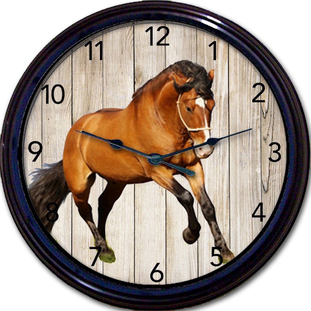 Bay Brown Horse Clock - Horse Gift, Horse Lover Gift, Horse Barn, Horse ...