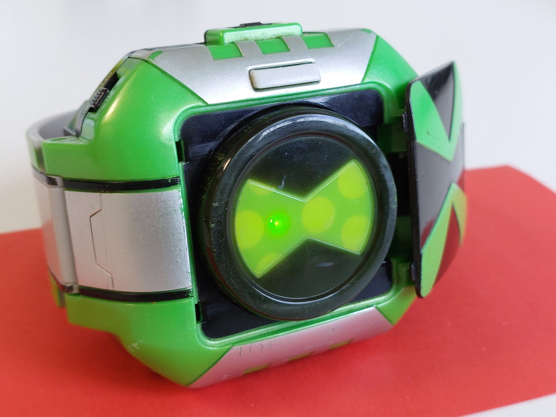 Ben 10 Omnitrix Watch Omniverse 2012 Toy Tested and Works - Etsy