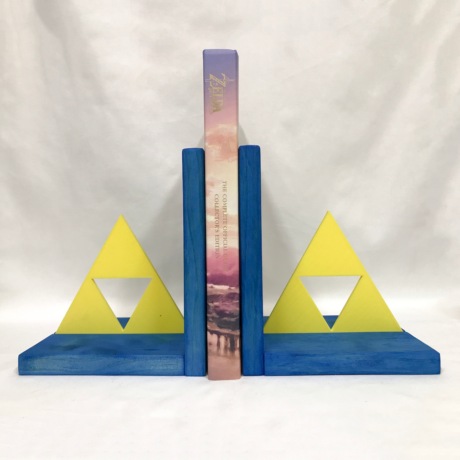 Bookends/zelda/video Game Decor/triforce/legend of - Etsy