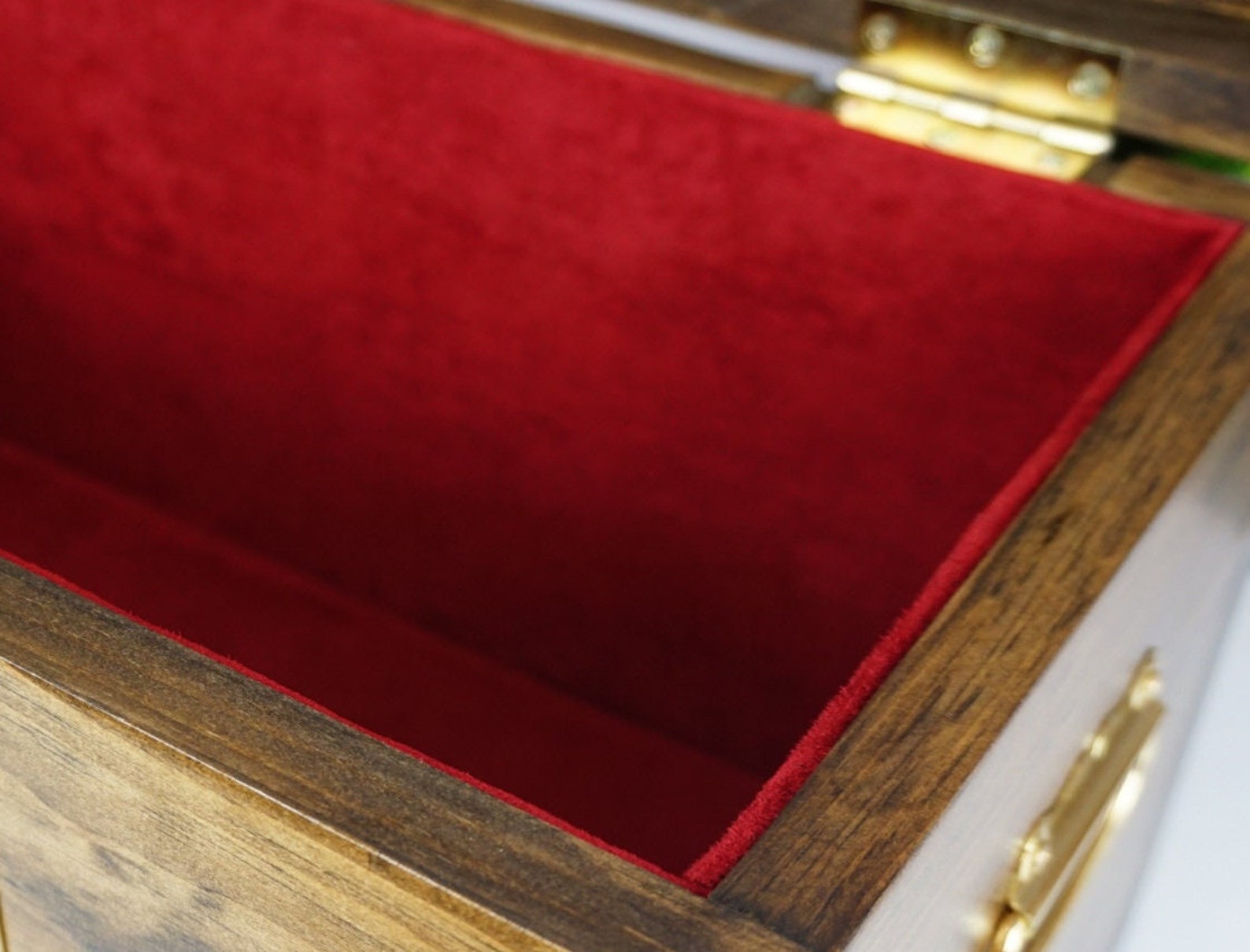 Personalized Wooden Treasure Chest: Felt Lined Memory Box - Etsy