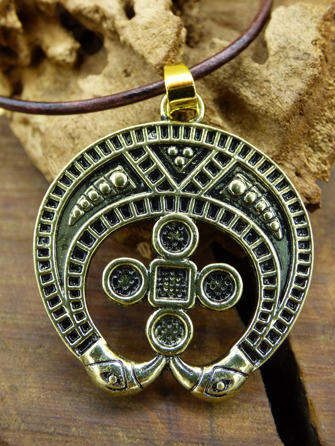Eagle Tribal Amulet ~ Necklace ~ Hippie ~ Goa ~ Boho ~ Tibet ~ Ethnic ...