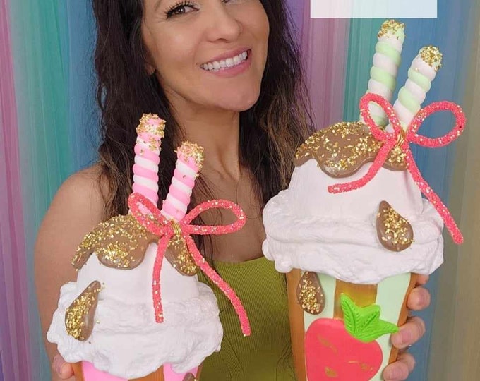 Fake Milkshake, Fake Ice Cream, Summer Decor, Summer Fake Bakes, Wreath ...