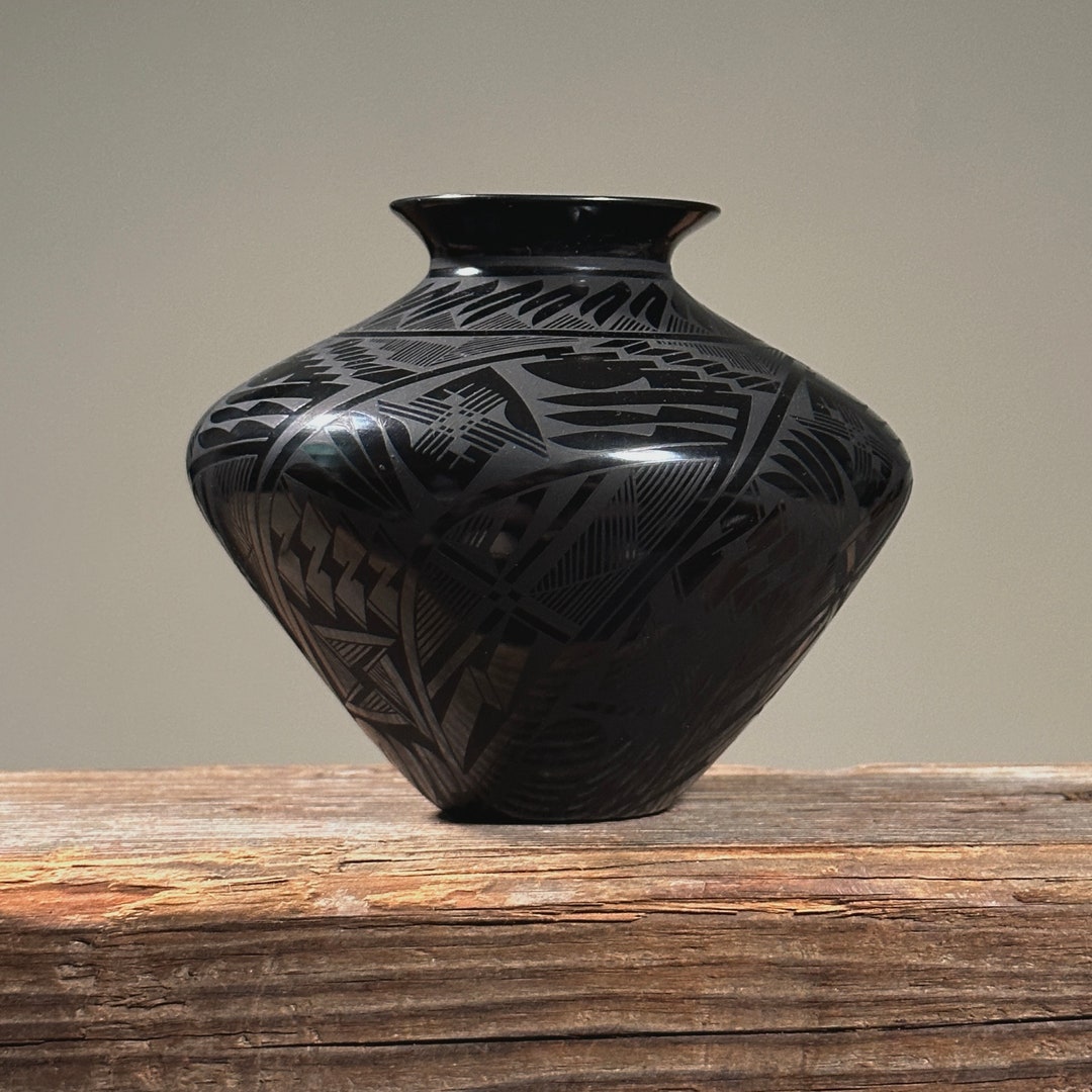 Vintage Mata Ortiz Polished Painted Geometric Blackware Pottery by ...