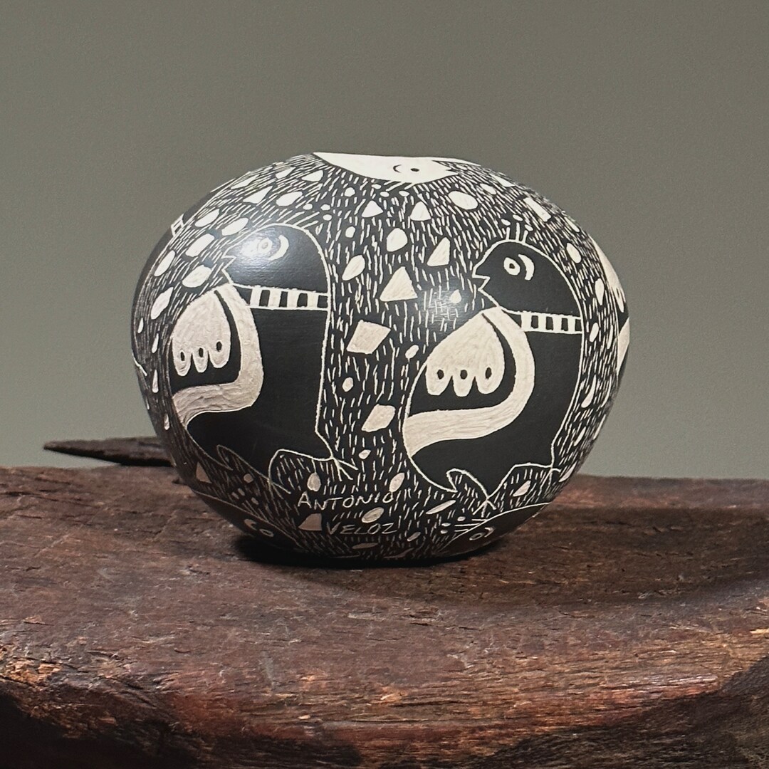 Vintage Acoma Polychrome Bird Sgraffito Vessel by Antonion Veloz ...