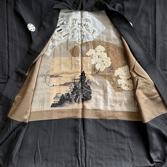 Vintage Men’s Black Formal Silk Haori with Temple Lan… - Gem