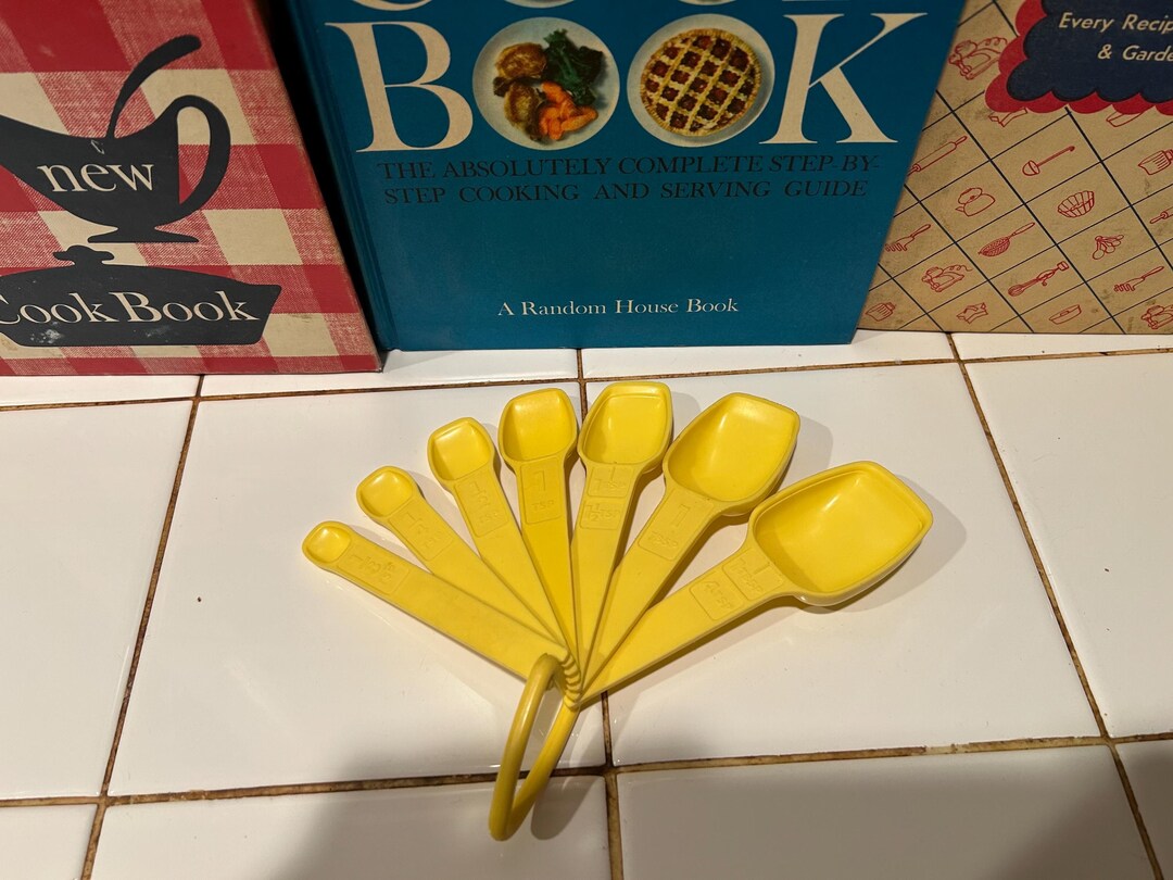 Tupperware Measuring Spoons - Etsy
