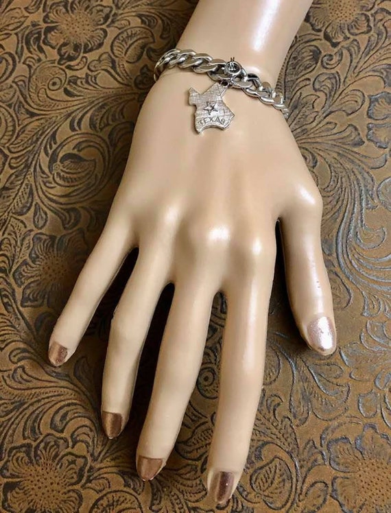 Vintage MONET Charm Bracelet … - Gem