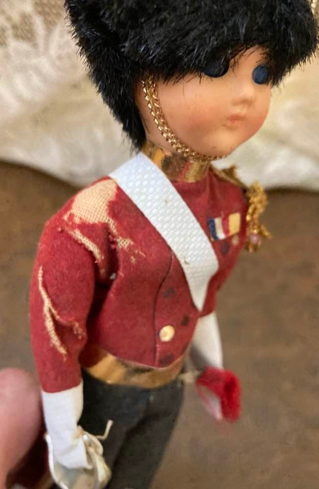 Vintage Buckingham Palace Guard Doll 1307 - Etsy
