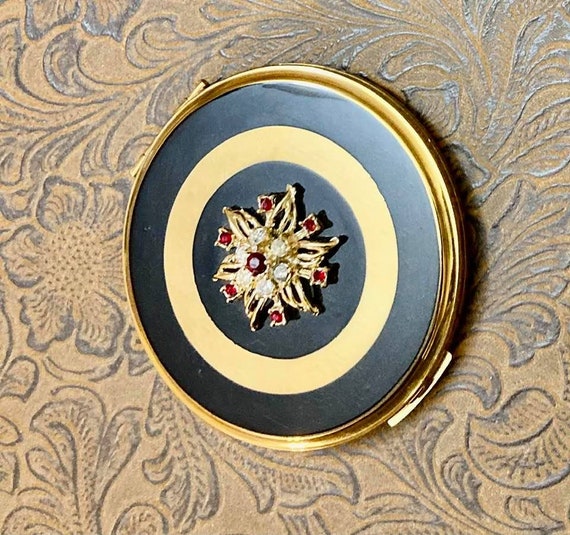 Vintage Volupte USA Powder Compact … - Gem