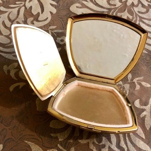 Vintage Elgin American Powder Compact 230 - Etsy