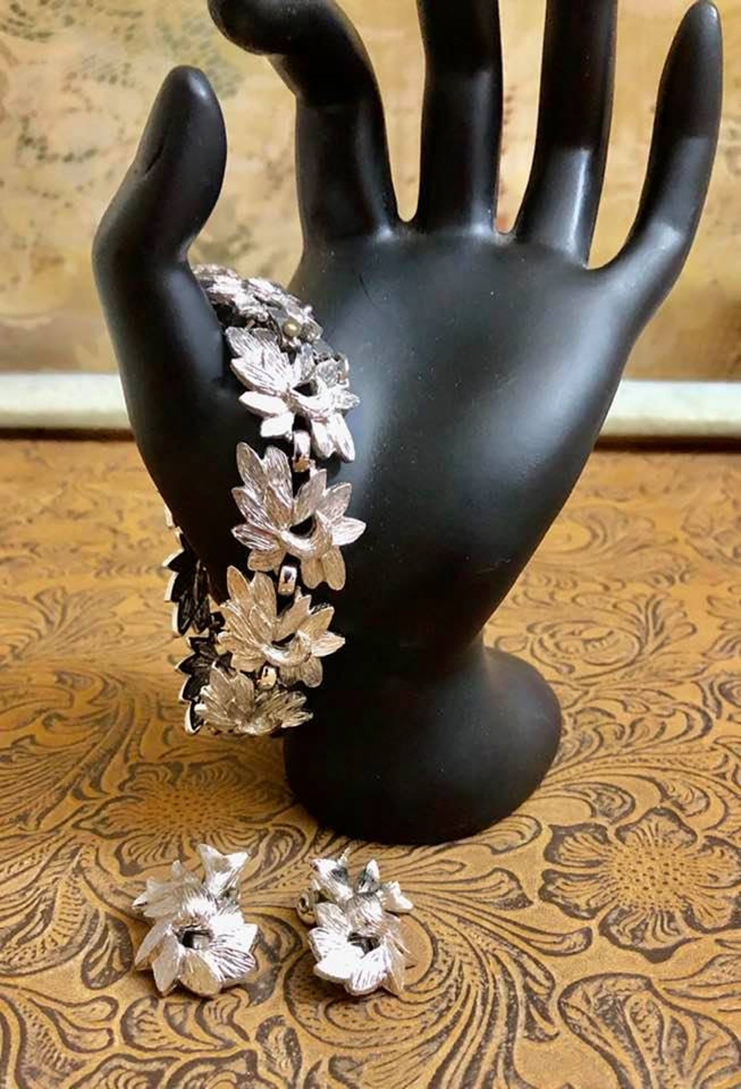 Vintage MONET Jewelry Set 806 - Etsy