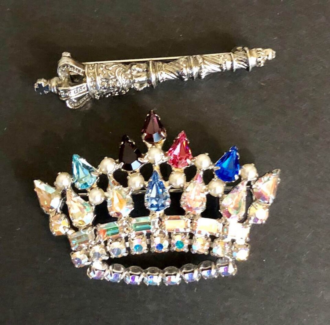 Vintage B. David Crown and Scepter Brooches QE4 - Etsy