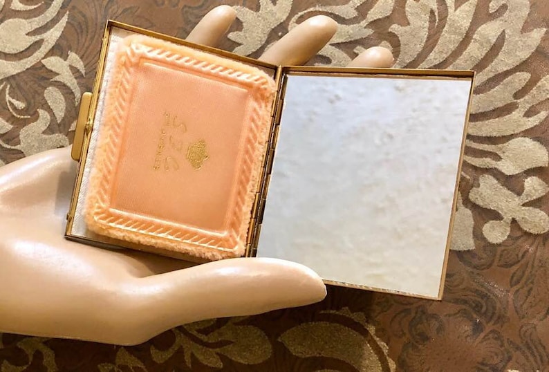 Vintage Sam Fink Company Fifth Avenue Compact 238 - Etsy