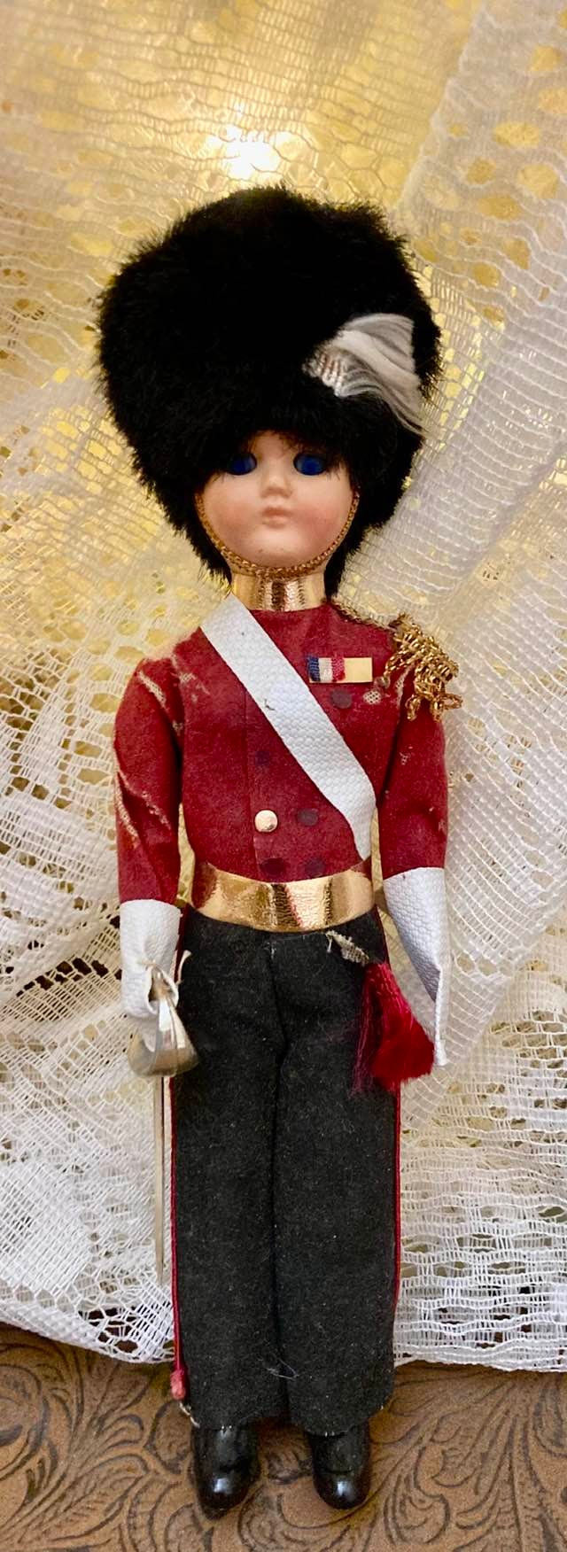 Vintage Buckingham Palace Guard Doll 1307 - Etsy