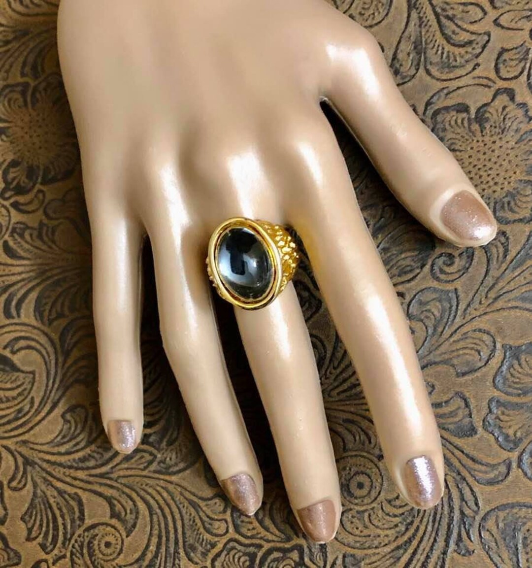 Vintage Hobe Ring - Etsy