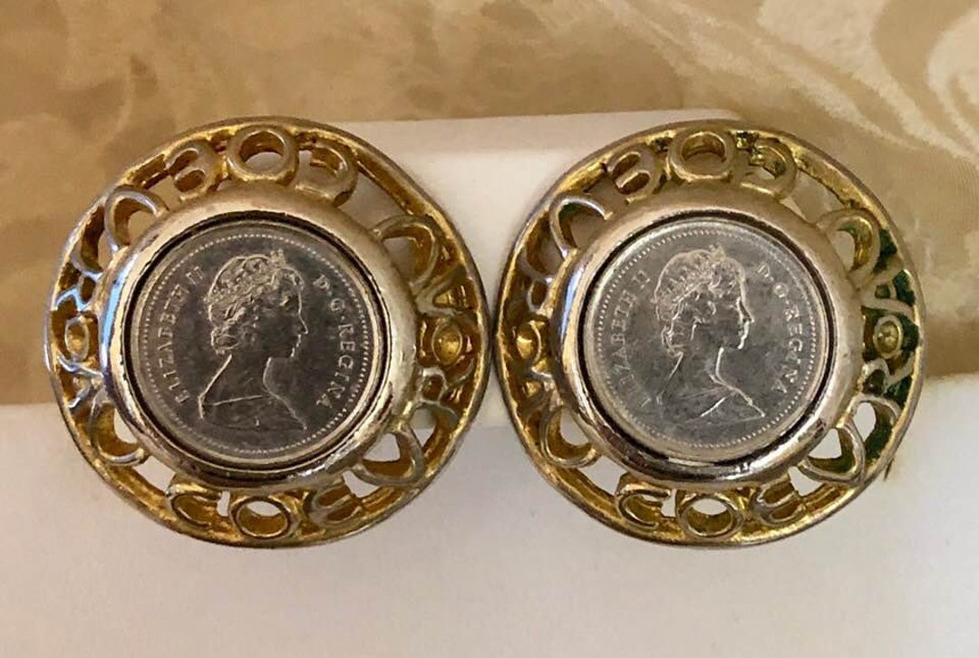 Vintage Queen Elizabeth II Regina Coin Earrings QE10 - Etsy