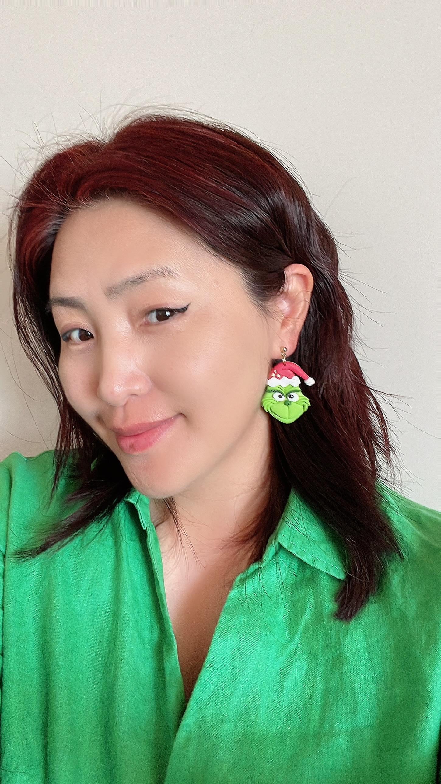 Grinch & Max Mismatched Polymer Clay Earrings – Festive Holiday Duo - Etsy