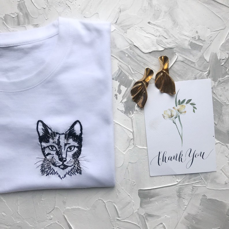 Personalized Gift Shirt Custom Cat Shirt Cat Mom T-shirt | Etsy