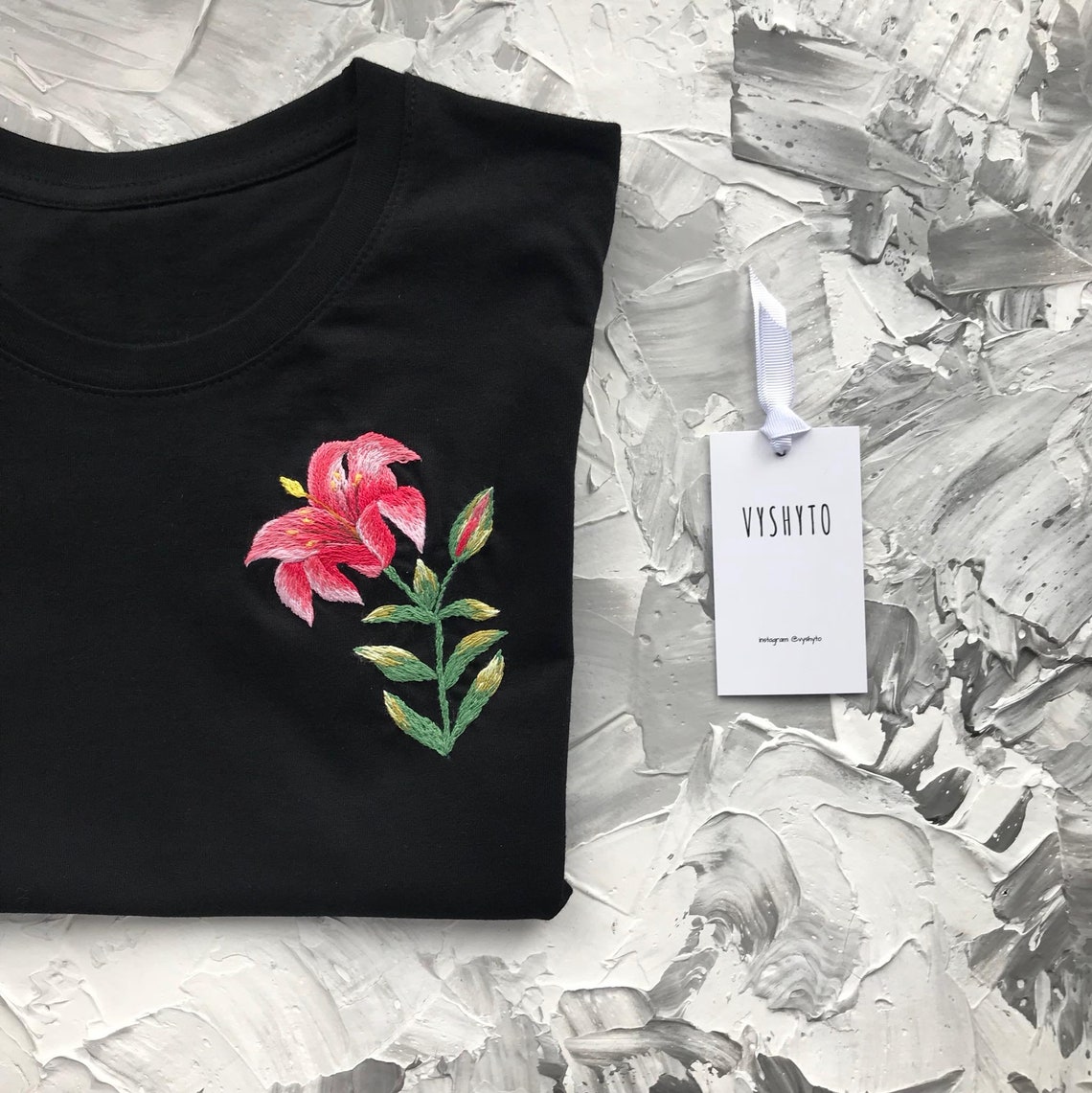 Hand Embroidered Shirt Floral T-shirt Unusual Women's - Etsy