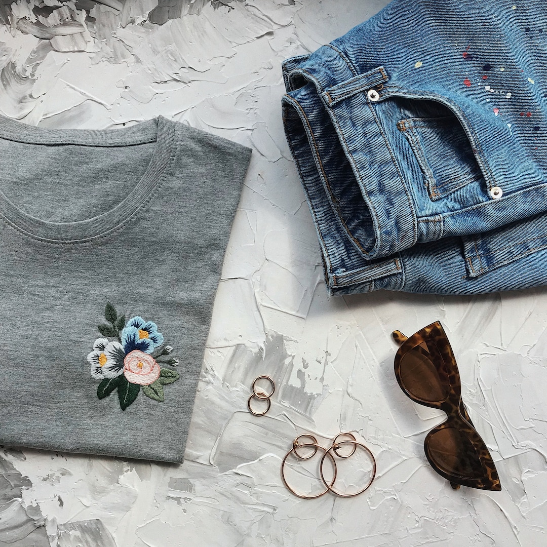 Hand Stitching Floral T-shirt, Botanical Illustrations Tee, Hand ...