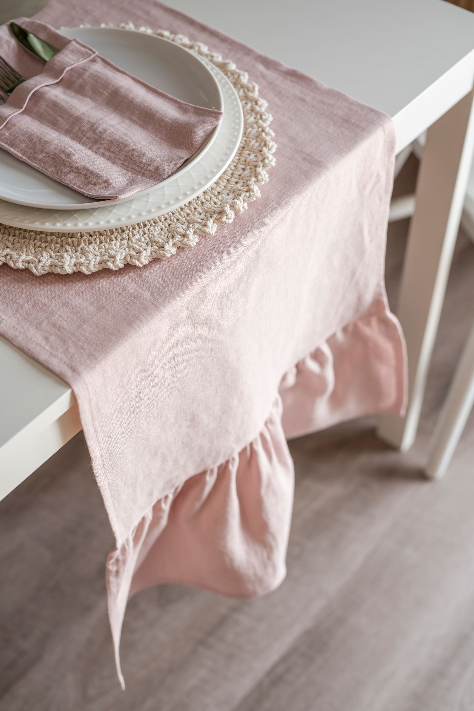 Blush pink linen table runner with ruffle. Ruffled linen table | Etsy