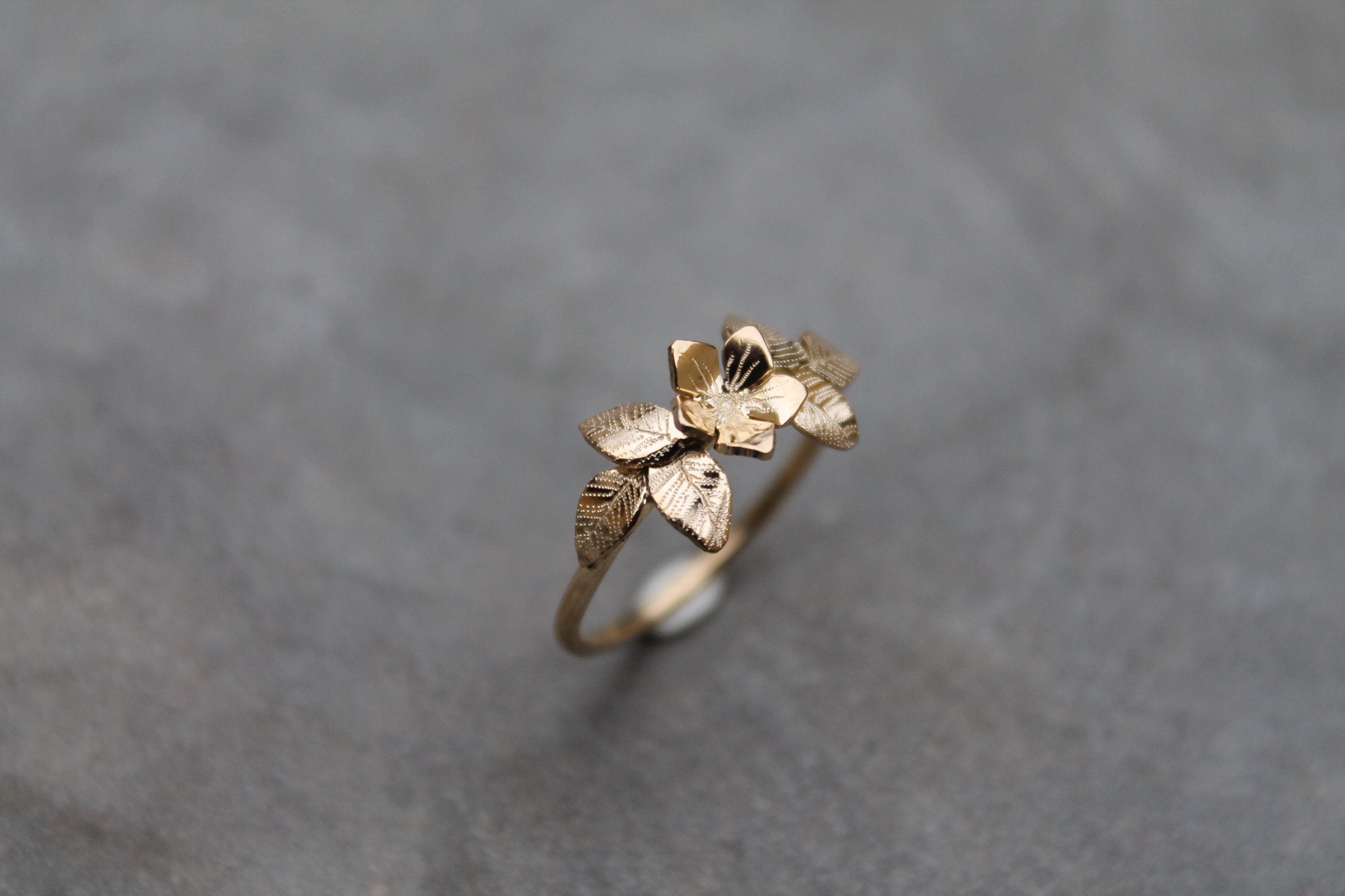 Bague fleur plaquée or - Etsy France