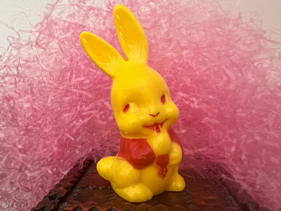 Vintage Irwin Small Bunny Rattle Toy Hard Plastic Easter Bunny ...