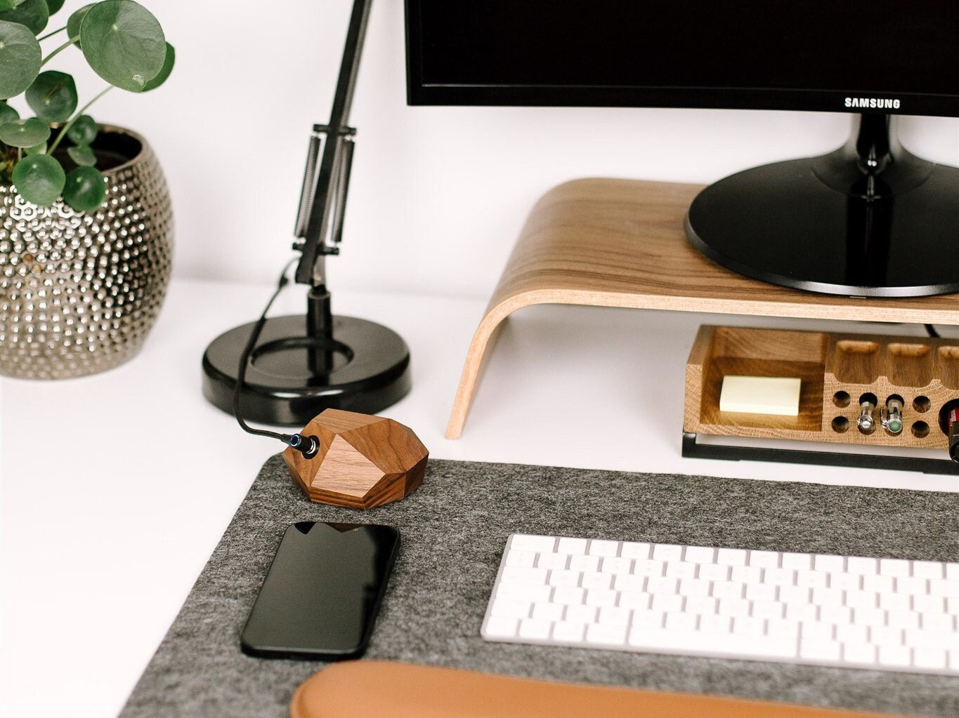 Wood Magsafe Stand for Iphones, Magsafe Wireless Charger, Charging ...