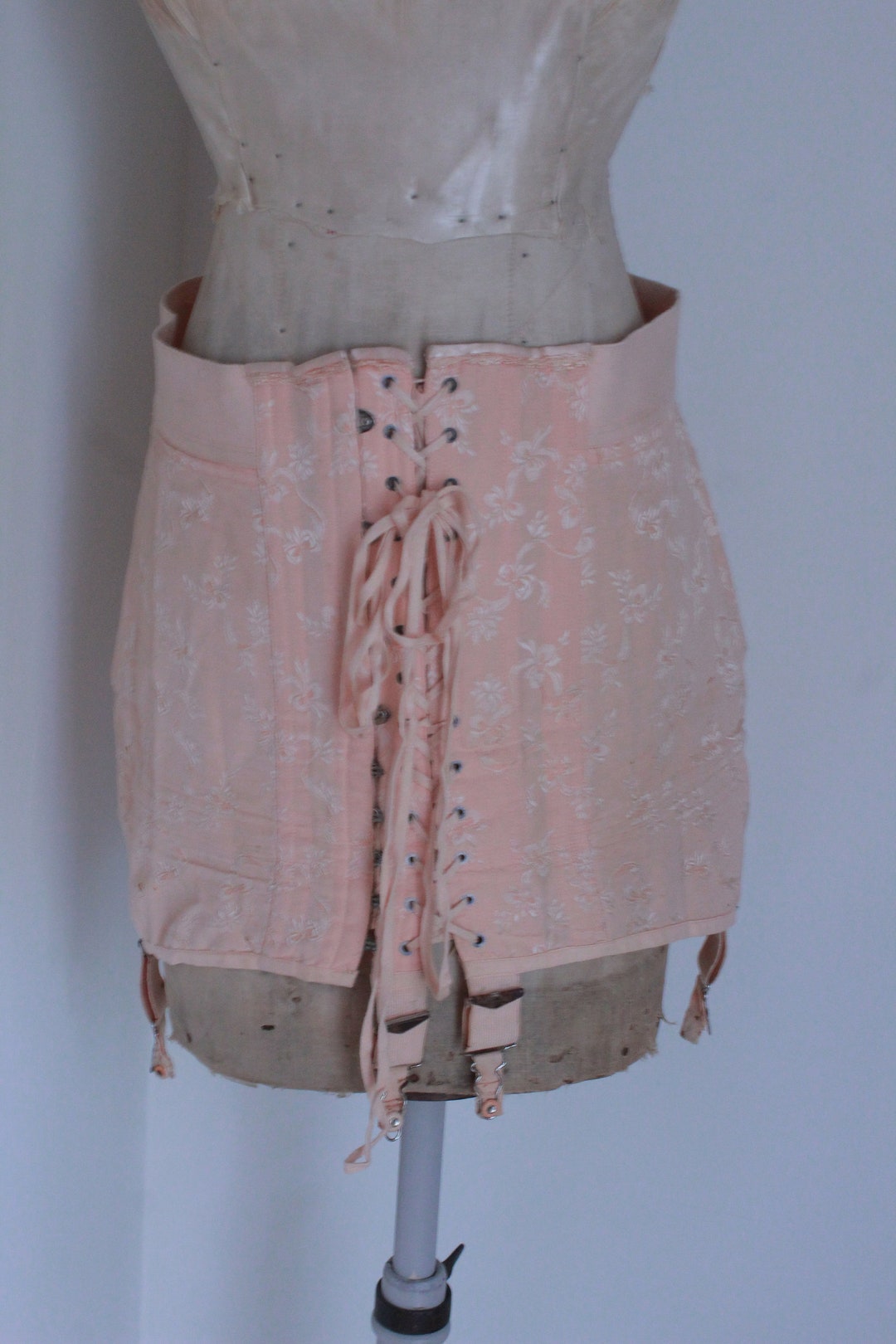 1920's Peach Brocade Gossard Front Lacing Ladies Corset Girdle ...