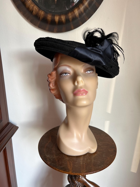 1930’s Black Felt Tilt Topper Hat with Feathers - Gem