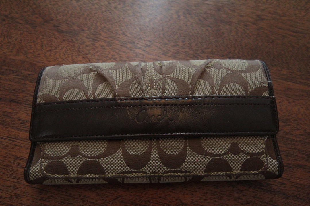 2000s Coach Signature Wallet - Etsy
