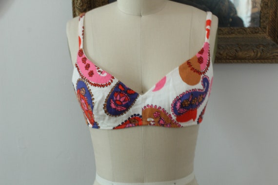 1960’s Paisley Elizabeth Stewart Bikini Top and Beach… - Gem