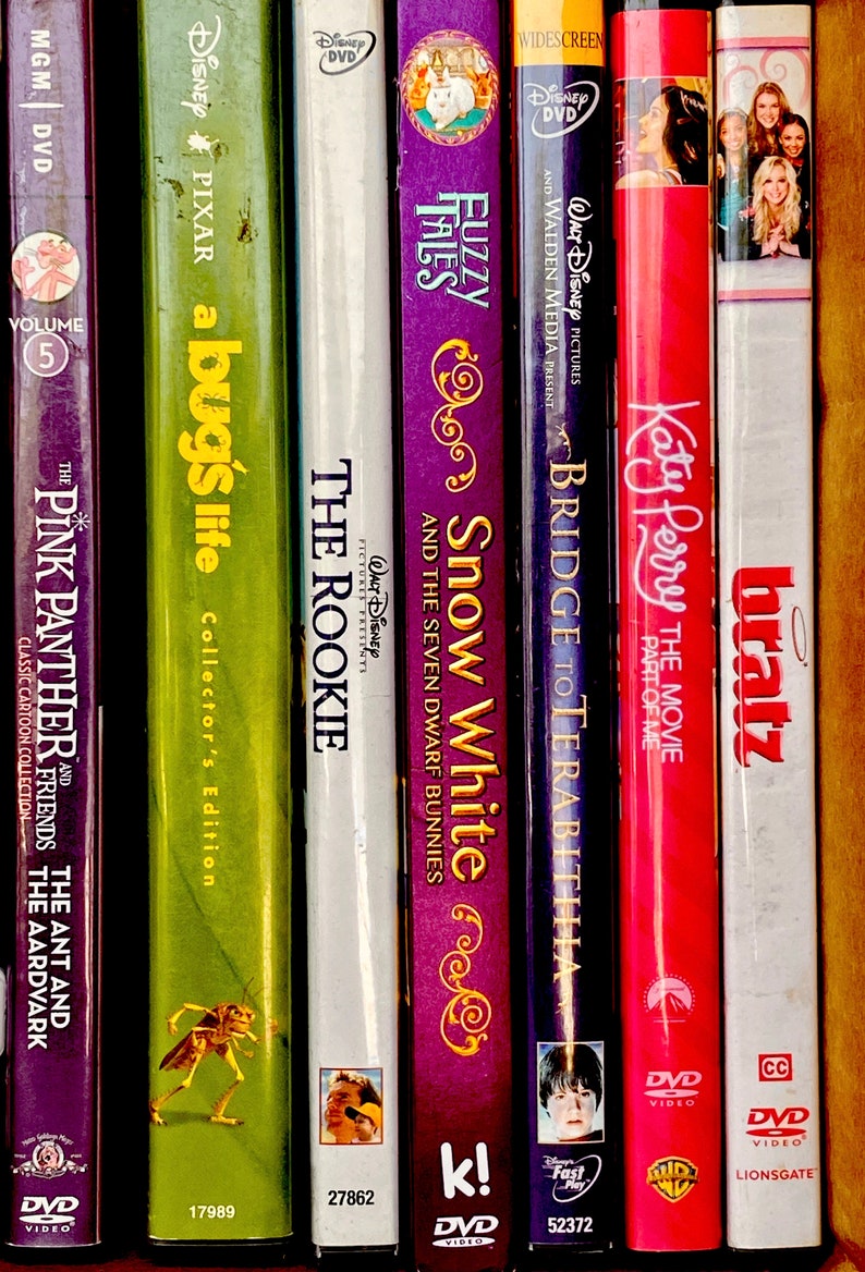 Huge Lot of Kids Dvds in Original Boxes and Cases Nick Jr Disney Thomas ...