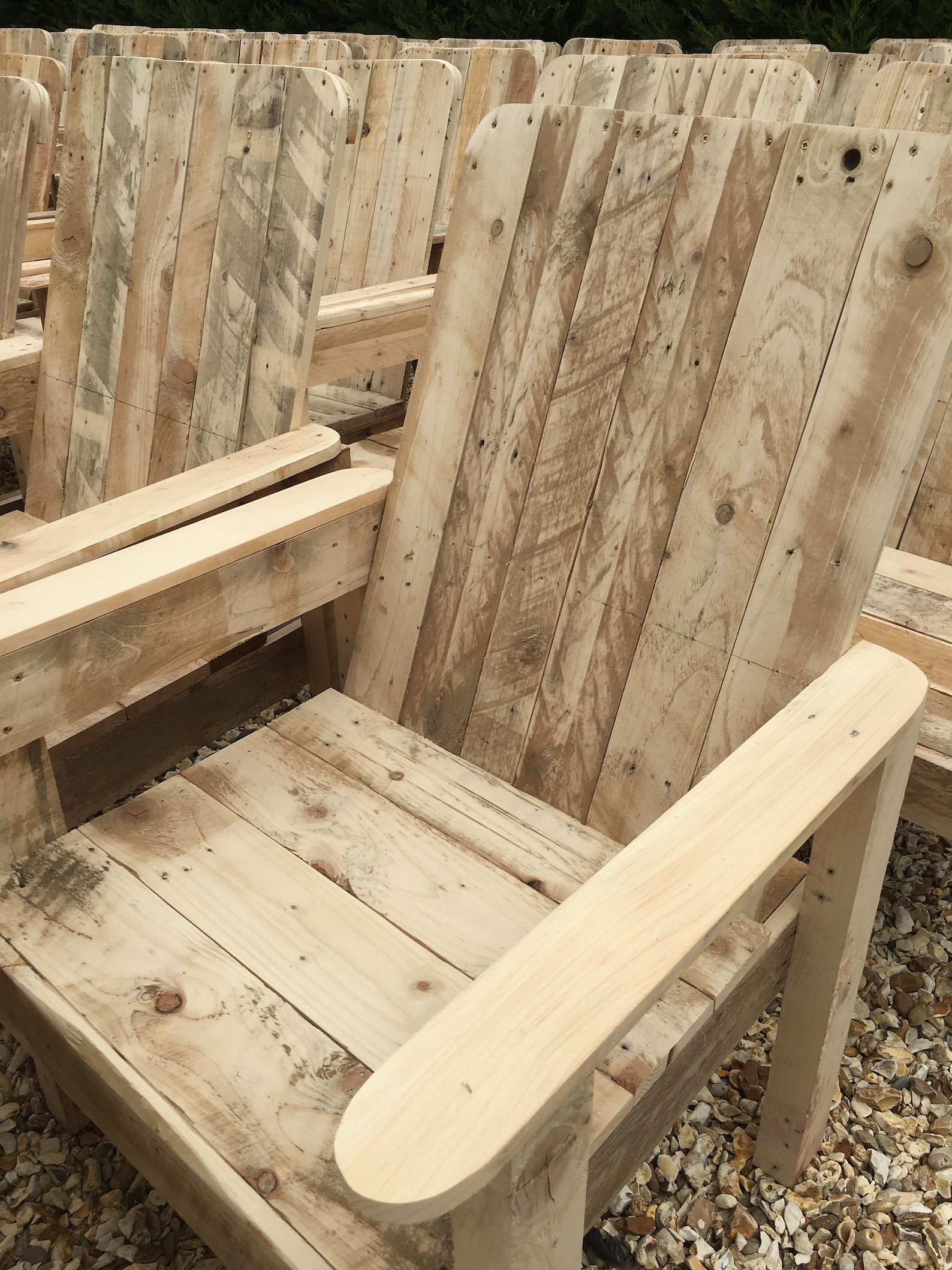 Oversized Wooden Pallet Chair - Etsy