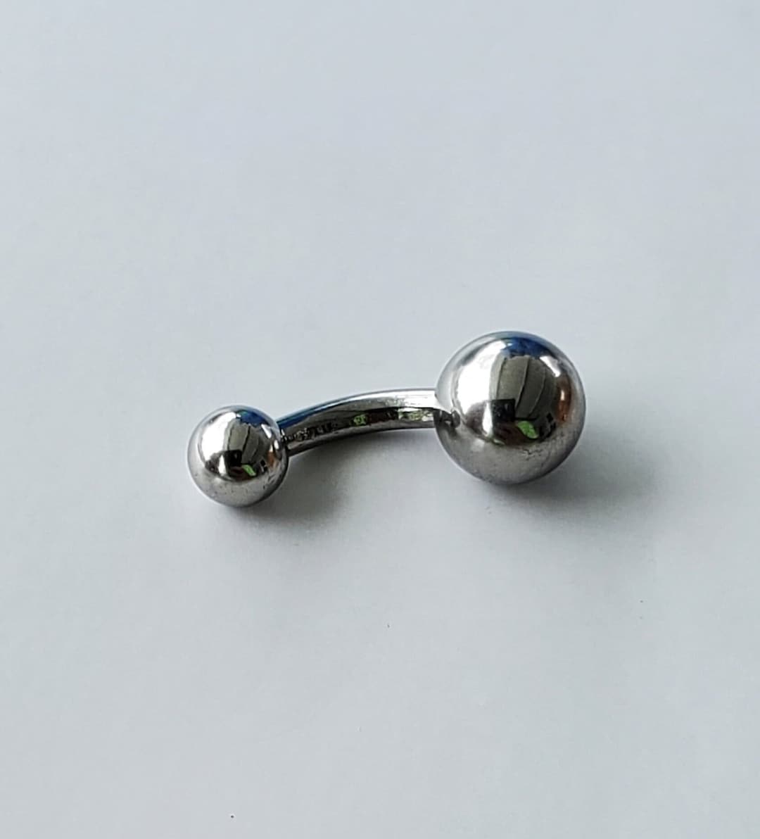 Tiny Stainless Curved Barbell 14g 6mm 1/4" Long, 4mm and 6mm Balls ...