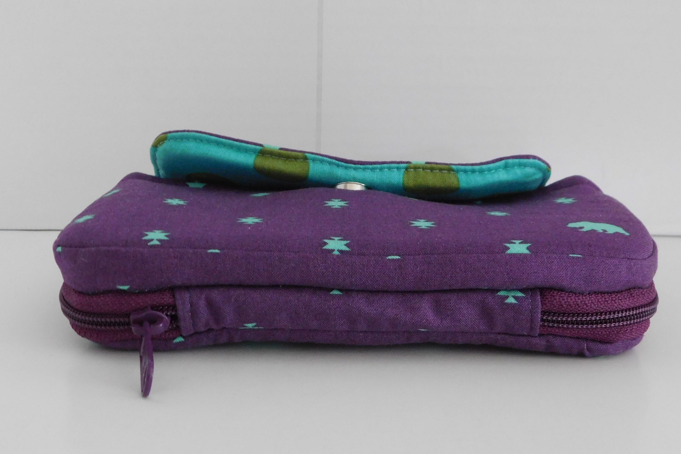 Day Trip Cellphone Wallet Using Tula Pink Fabric , Cellphone Wallet Has ...