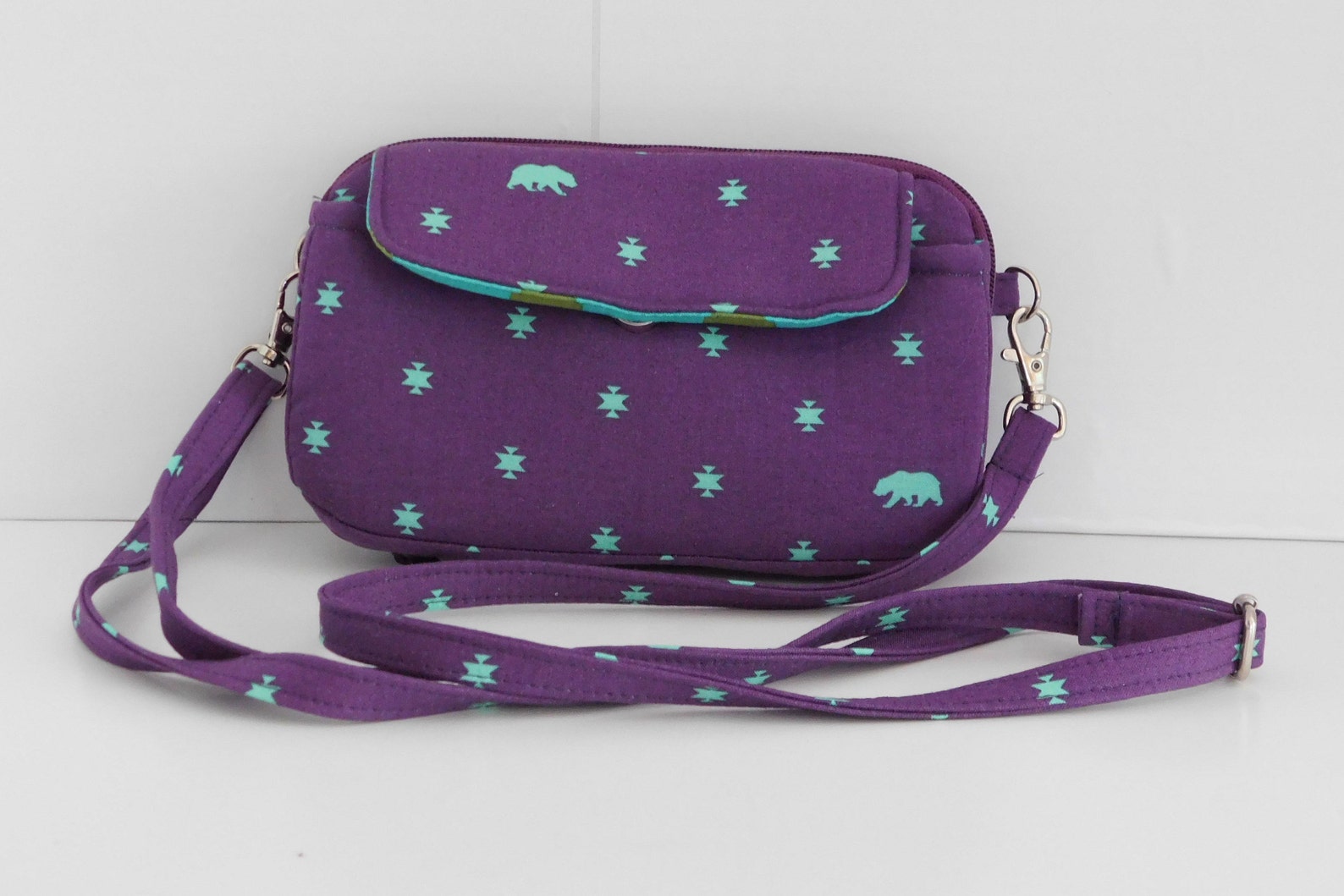 Day Trip Cellphone Wallet Using Tula Pink Fabric , Cellphone Wallet Has ...