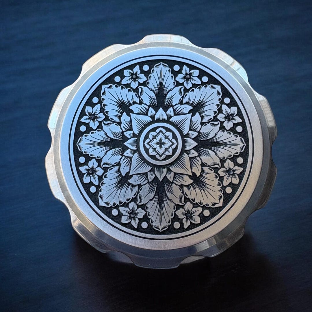 Custom Engraved Gas Cap for Harley - Engraved Floret - Etsy