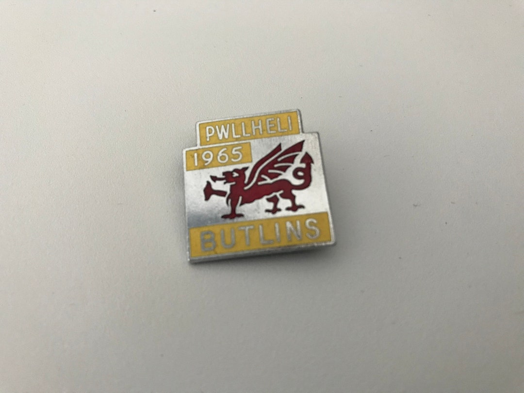 Vintage 1965 Butlins Enamel Lapel Badge From Pwllheli - Etsy