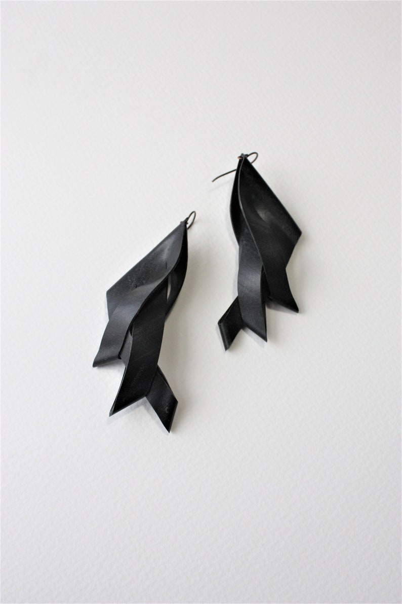 Upcycled Rubber Bike Tube Feather Earrings - Etsy
