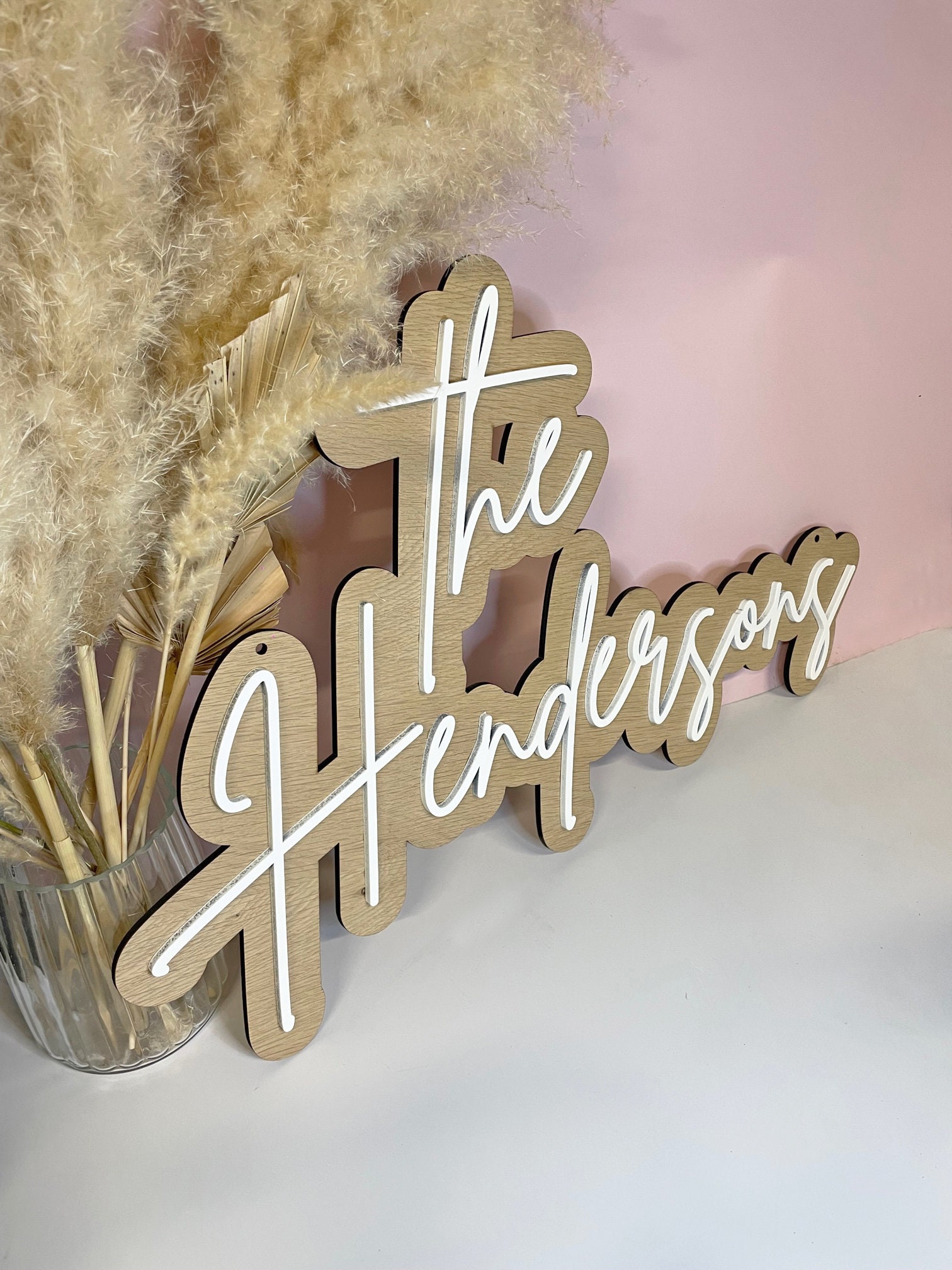 Wooden Wedding Last Name Sign - Neon Light Alternative Wedding Backdrop ...