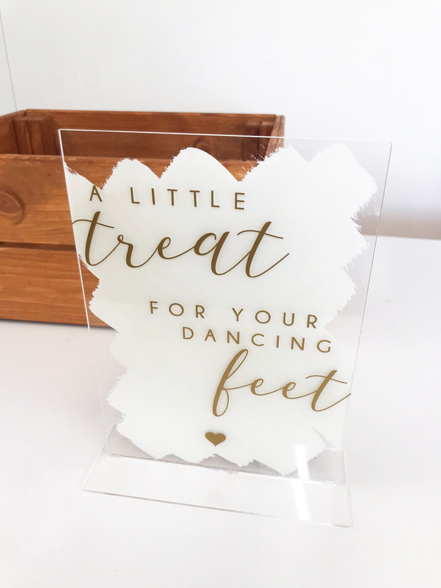 Flip Flop Sign - a Treat for Your Dancing Feet - Perspex and Paint ...