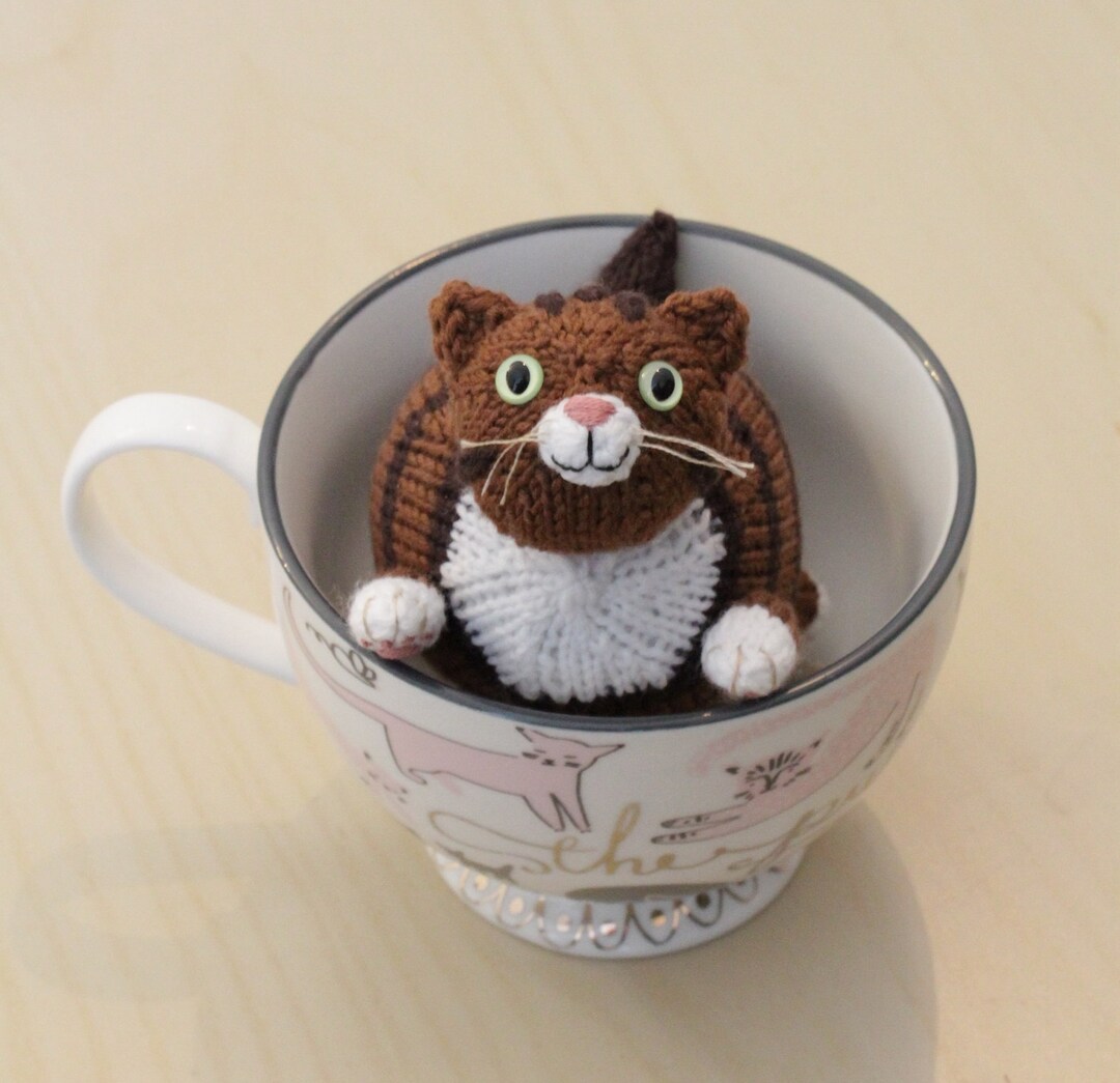 Wub Chub Knitted Cat Ornament - Knitting Pattern PDF Download - Etsy