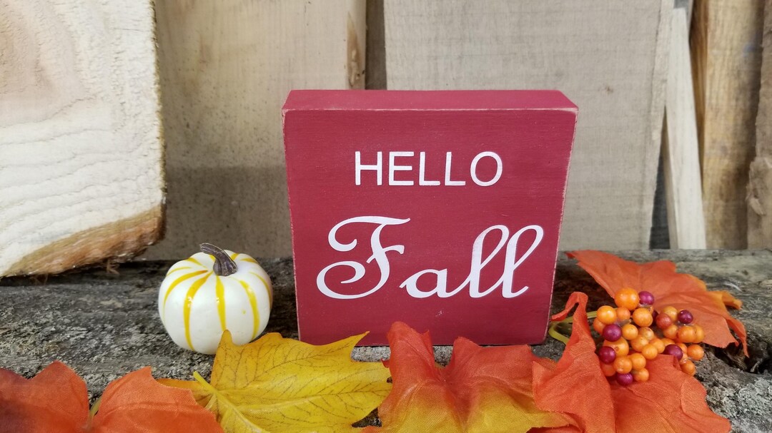 Red Hello Fall Wooden Sign - Etsy