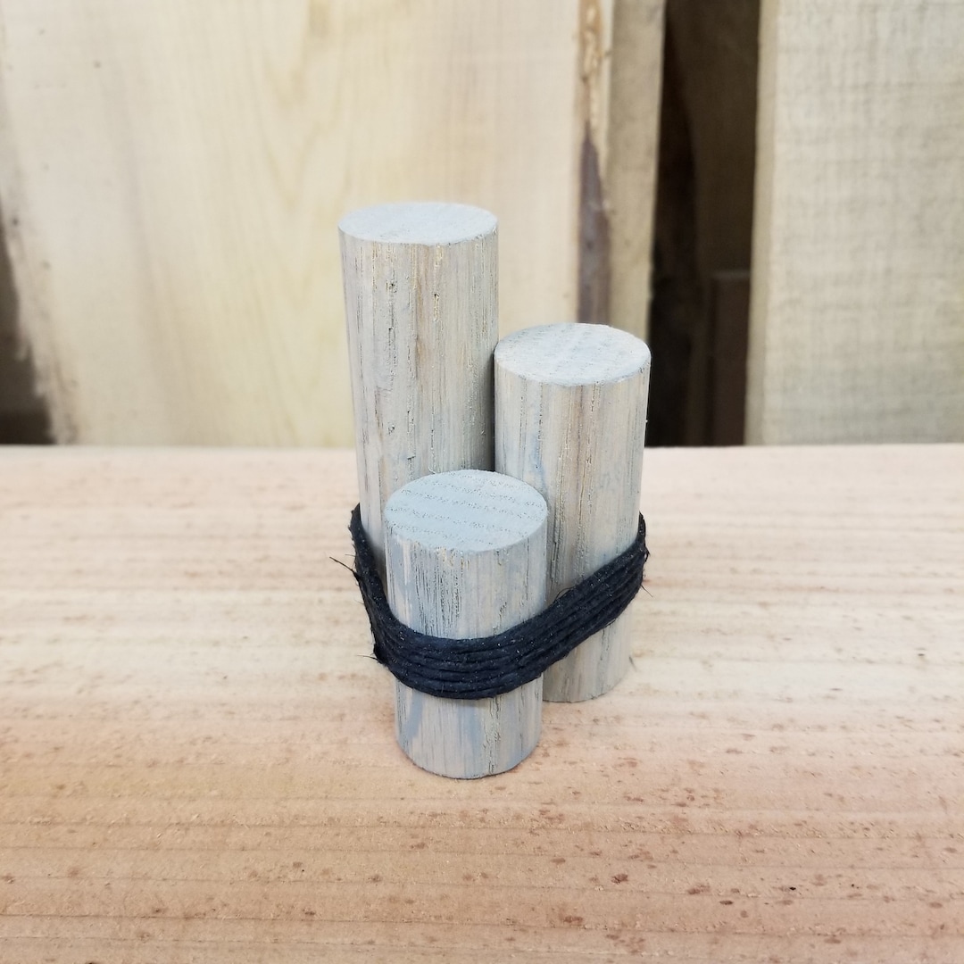 Wood Pier Log Bundle Pier Log Shoreline Pilling Ocean Pilling Pier Log ...