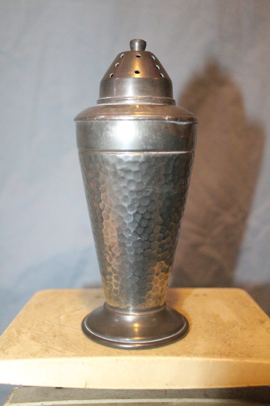 Vintage Civic England Muffineer 6 Sugar Shaker Hand Hammered British Pewter - Etsy
