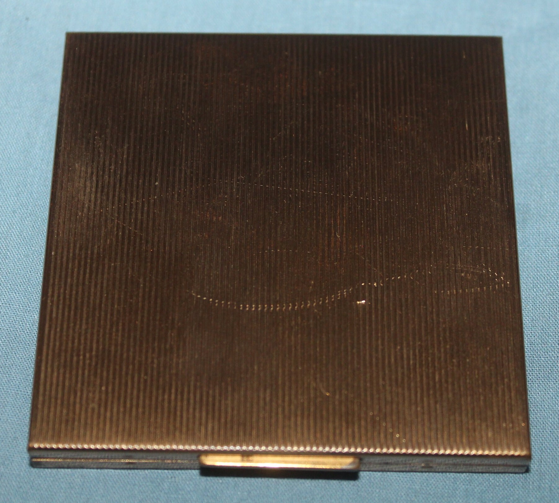 Vtg Elgin American Powder Compact Embossed Gold Tone Made in - Etsy