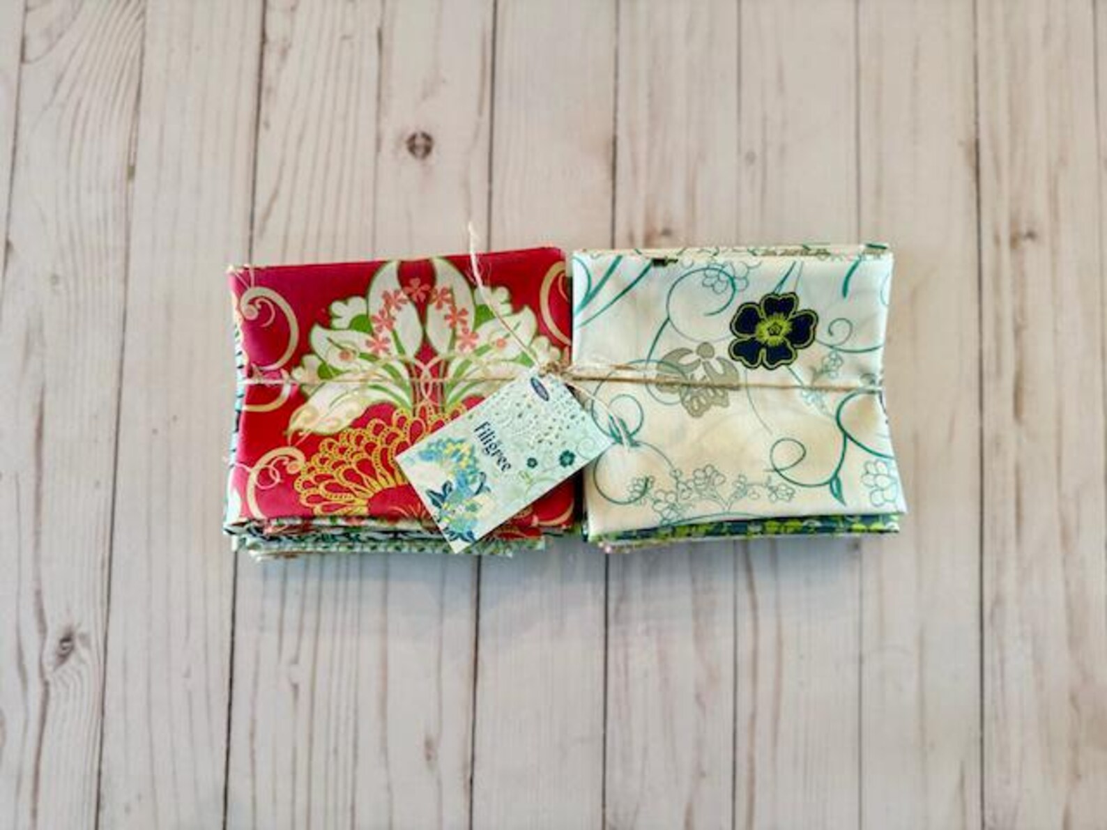 Filigree Fat Quarter Bundle (18) by Pat Bravo for Art Gallery Fabrics ...